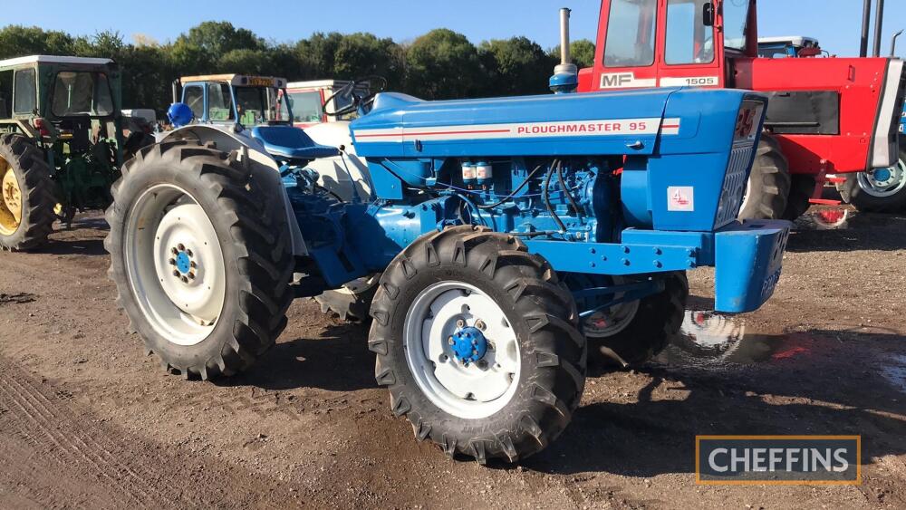 Klassiekers geveild bij oktoberveiling Cheffins | Mechaman