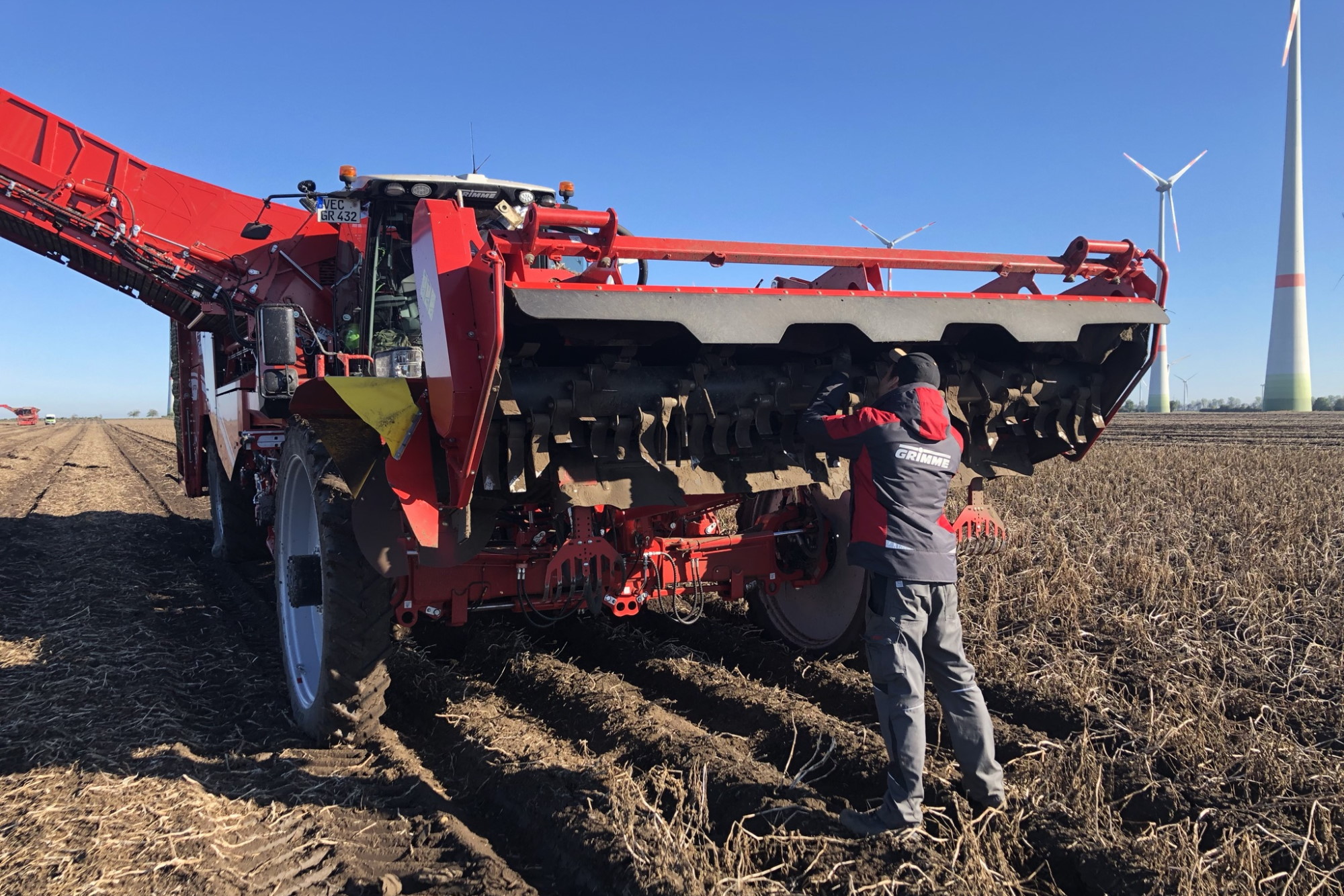 De nieuwe VARITRON 470 | LandbouwMechanisatie