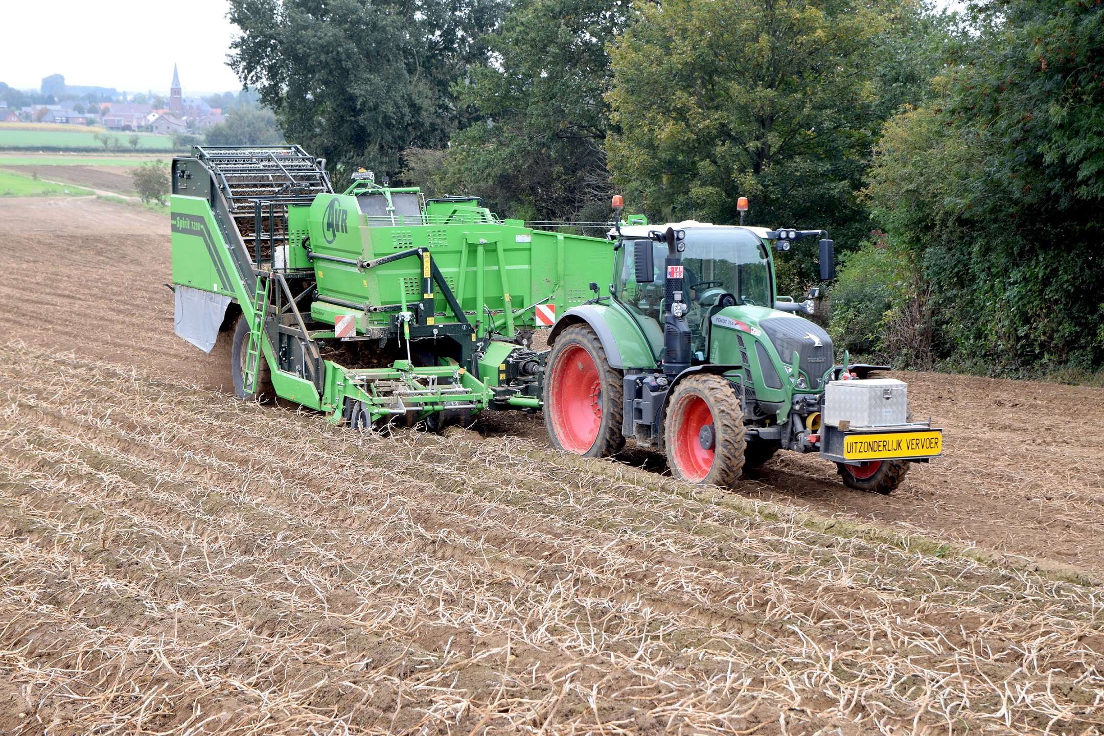 AVR Spirit 7200 - Loofkiller | LandbouwMechanisatie