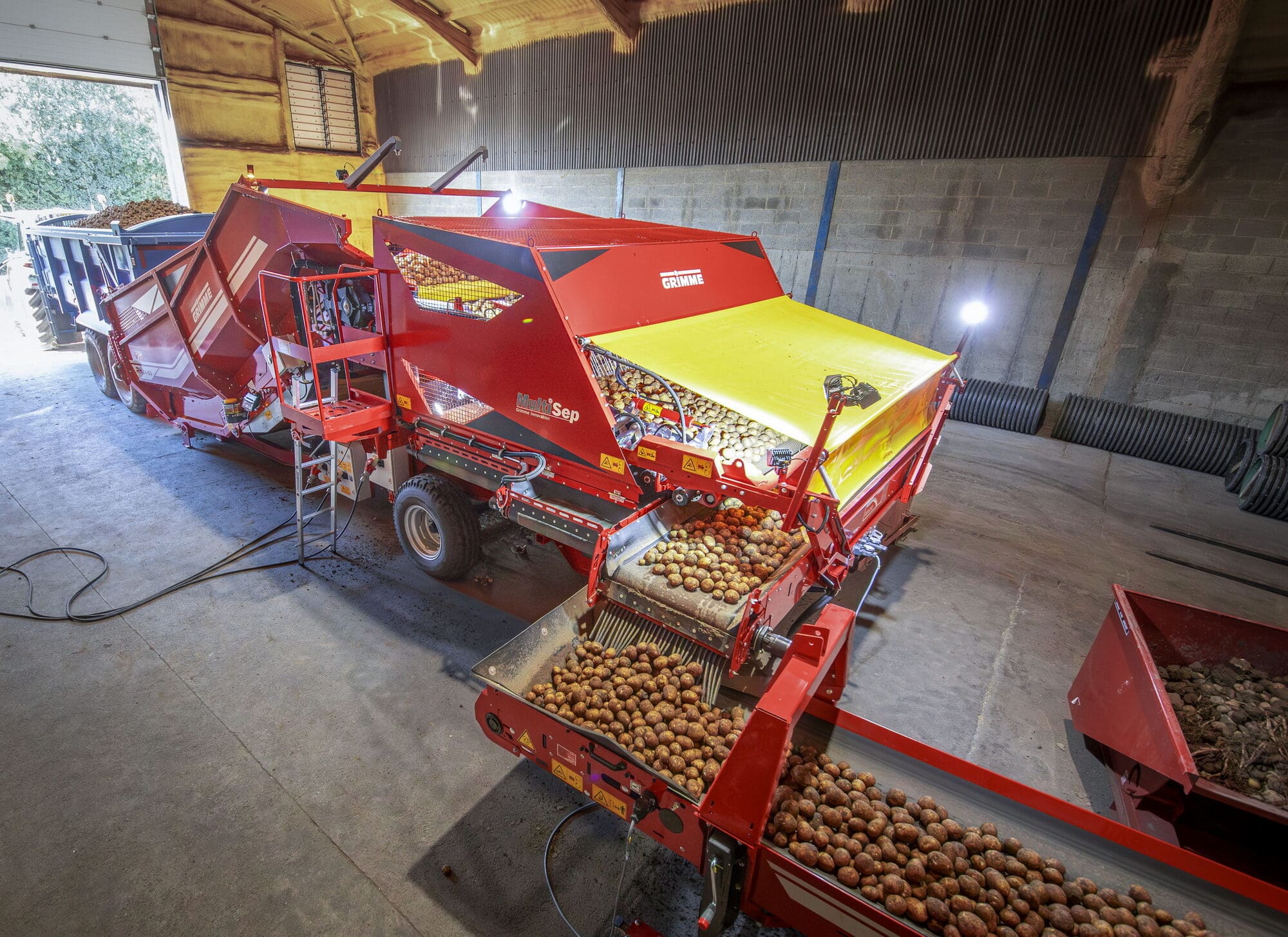 Multisep rollenreiniger op RH 24 stortbunker van Grimme ...