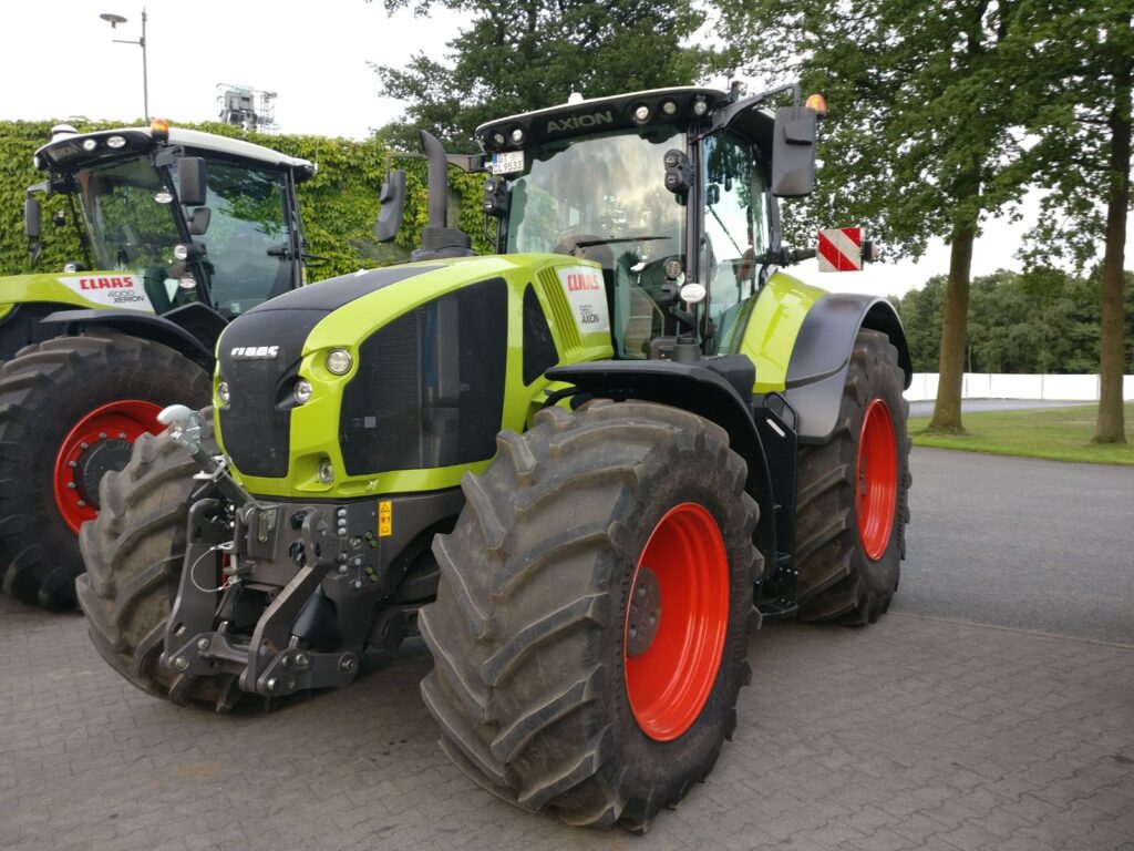 Nieuwe Claas Axion en Arion | LandbouwMechanisatie