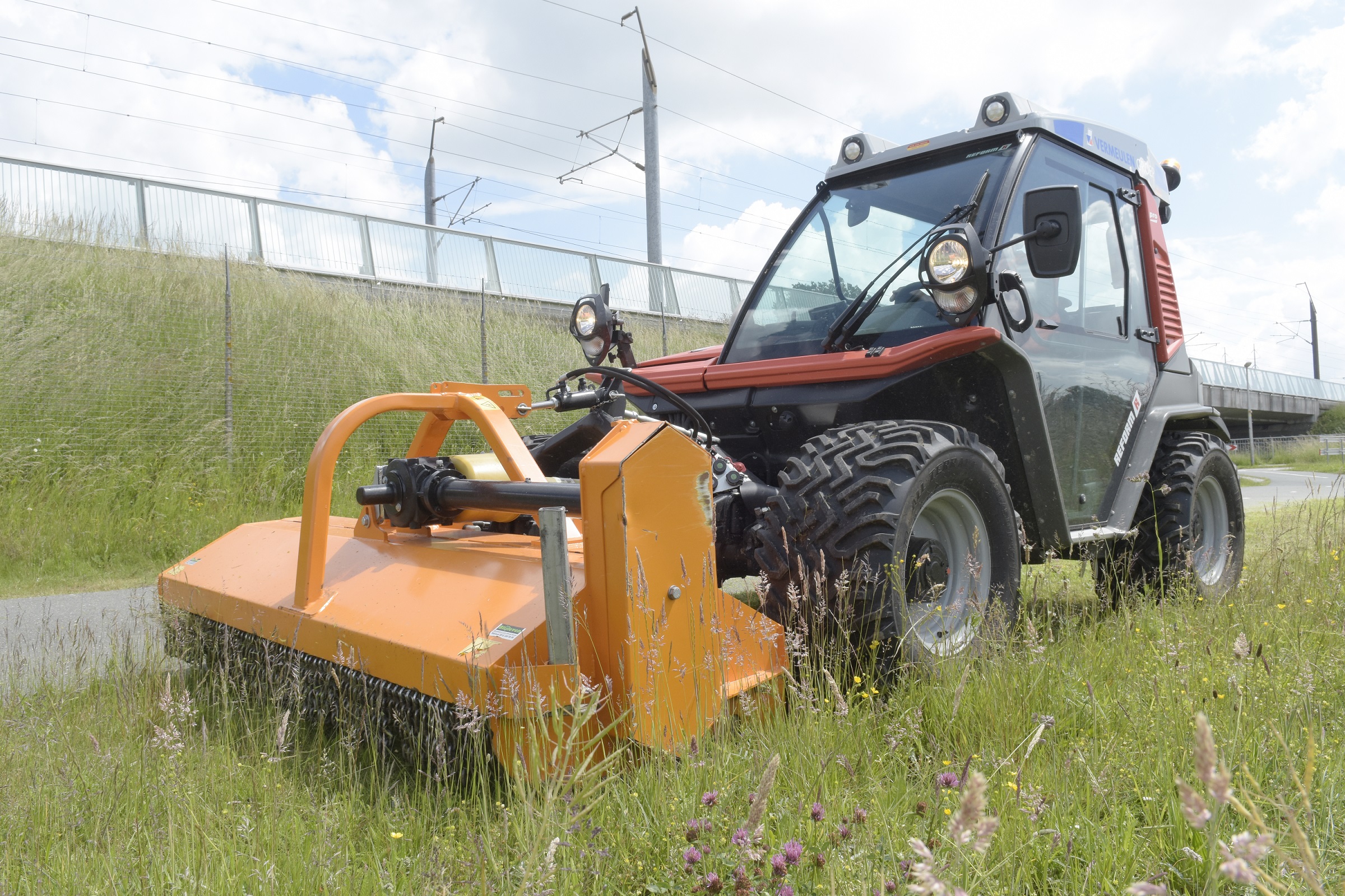 Reform Metrac H75 Pro - Bij de grond | Tuin en Park Techniek