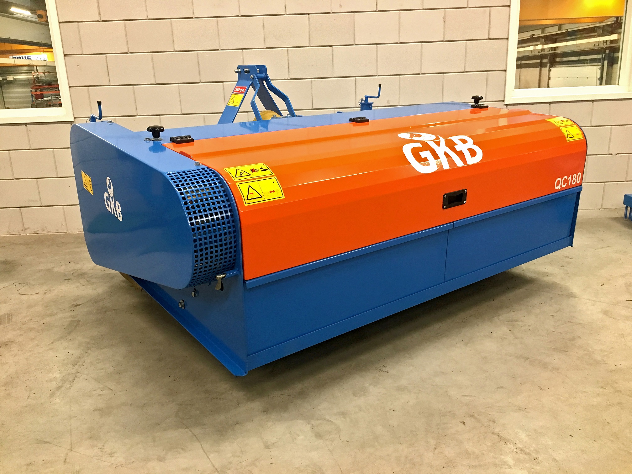 GKB Deep Clean - Vuilverwijderaar | Tuin en Park Techniek