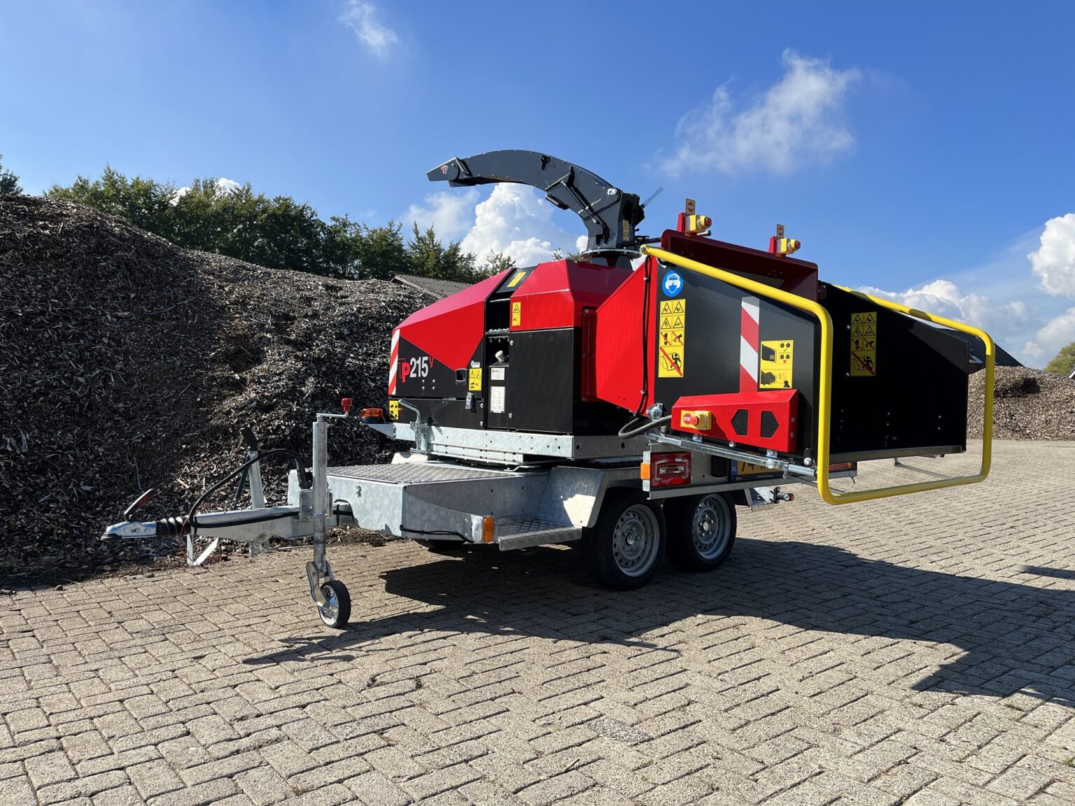 Linddana maakt TP 215 Mobile versnipperaar compacter | Tuin en Park ...