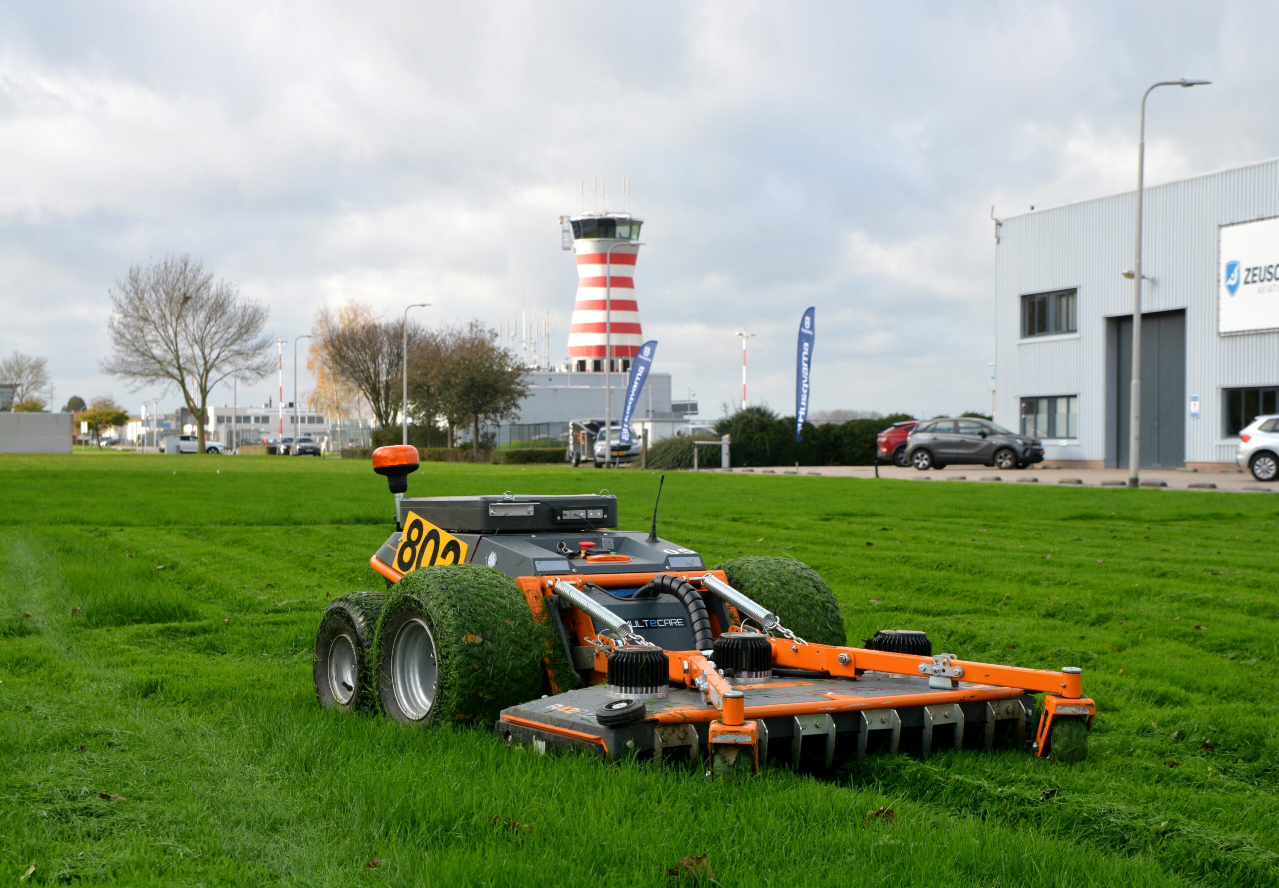 Autonomous Operation System - Zonder chauffeur | Tuin en Park Techniek