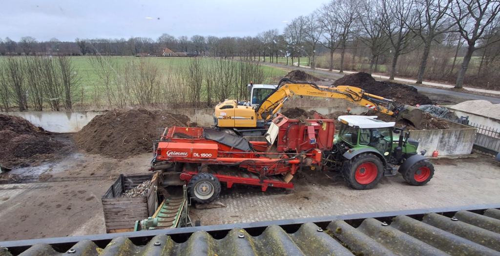 Agrec Zelle Beheer spoort zoekgeraakte golfballen op met oude ...