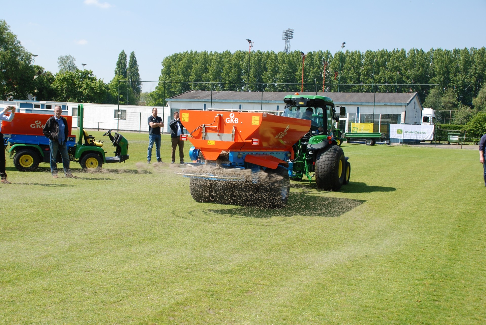Fotoserie: GreenLive Tour bij Feyenoord Rotterdam | Tuin en Park Techniek