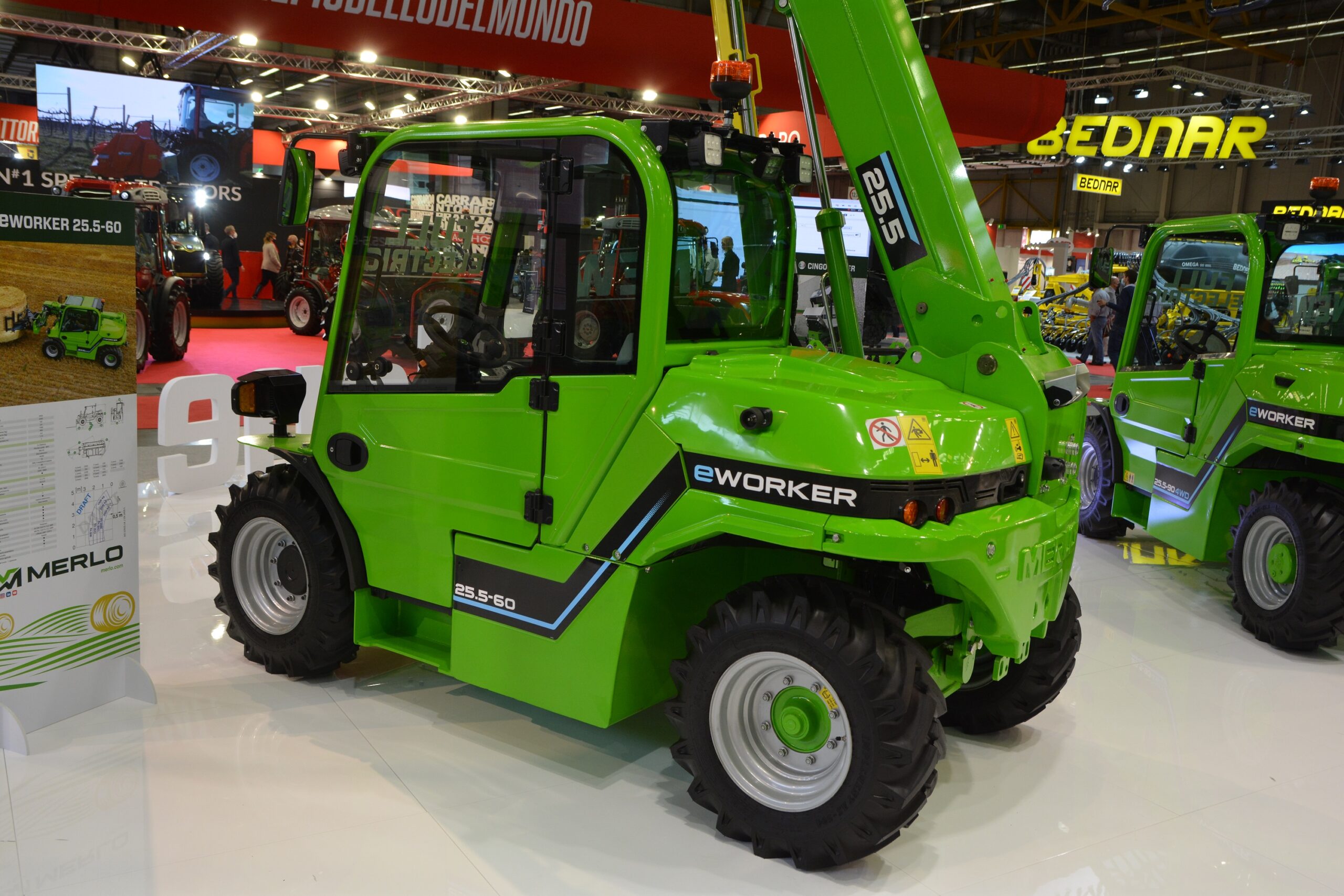 EIMA 2021: Elektrisch Merlo van klein formaat | Veehouderij Techniek