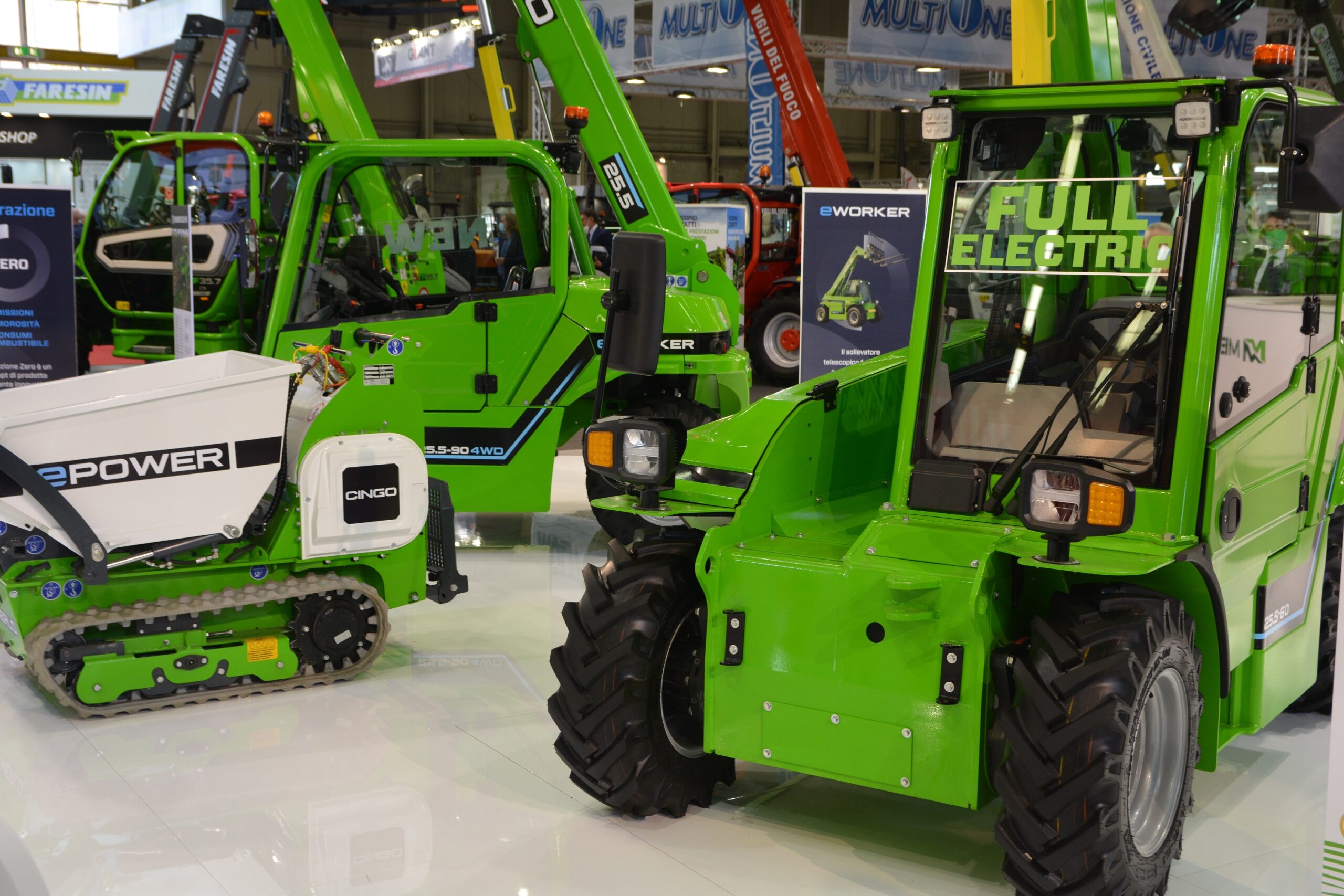 EIMA 2021: Elektrisch Merlo van klein formaat | Veehouderij Techniek