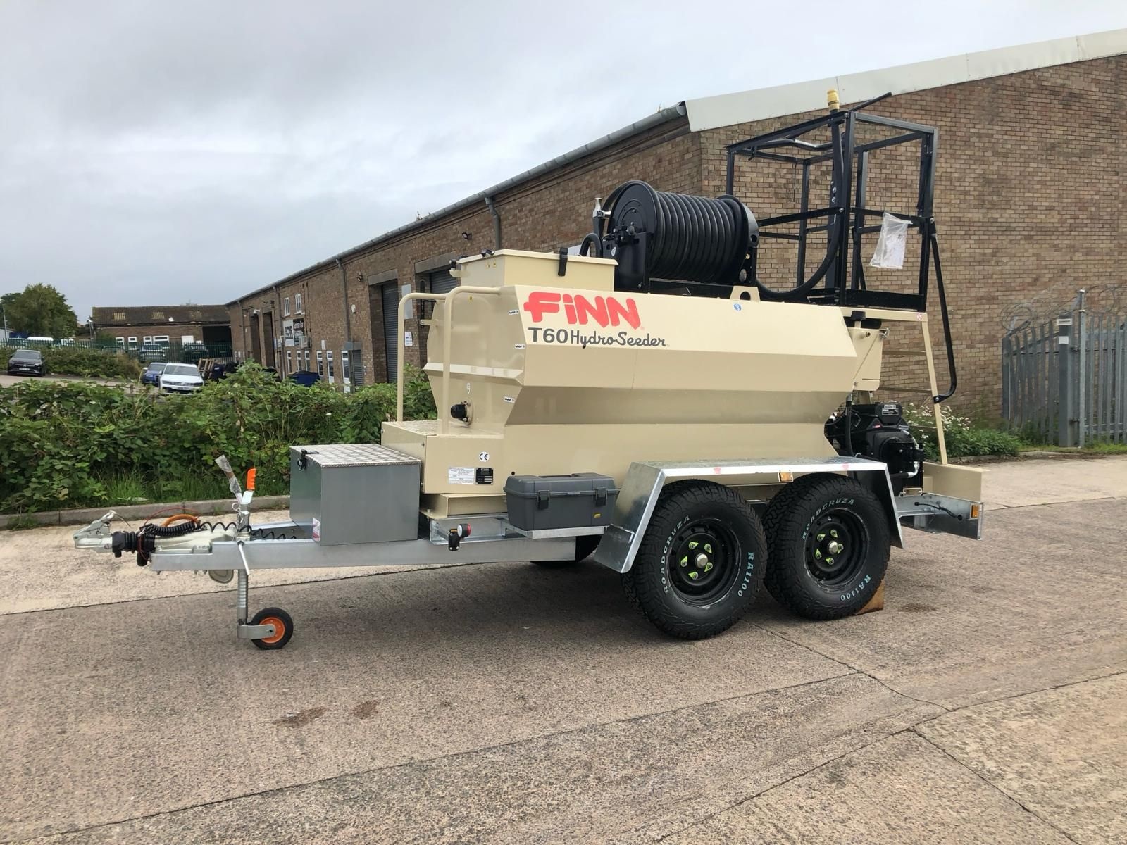 Dutch Soil Equipment gaat machines voor hydro-zaaien importeren | Mechaman