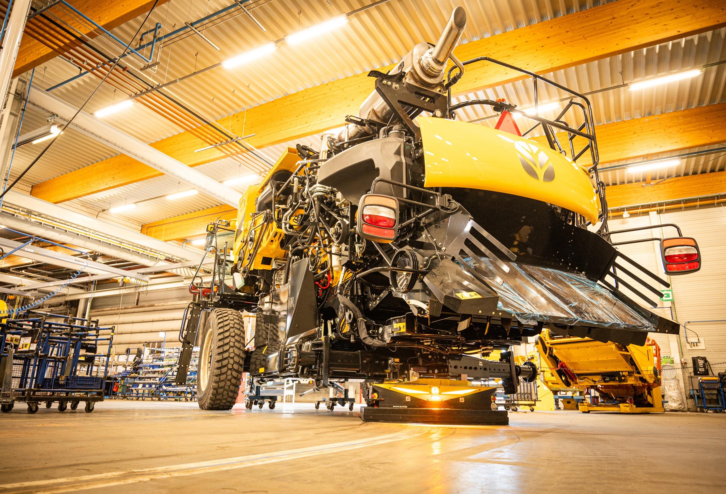 CNH investeert weer 150 miljoen euro in Zedelgem | Mechaman
